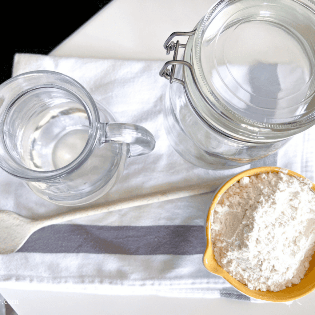 How to Substitute Sourdough Starter for Yeast