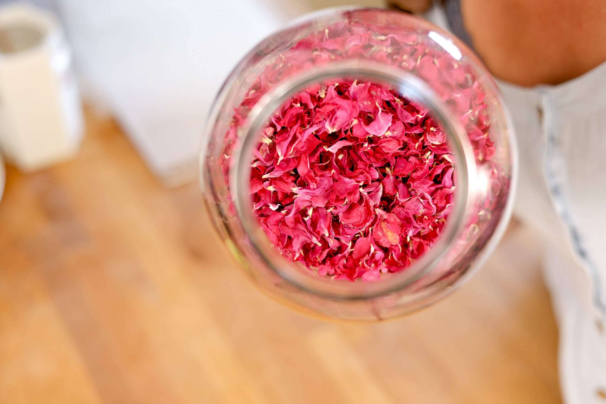 Best Ways to Dry Roses & How to Store Dried Rose Petals