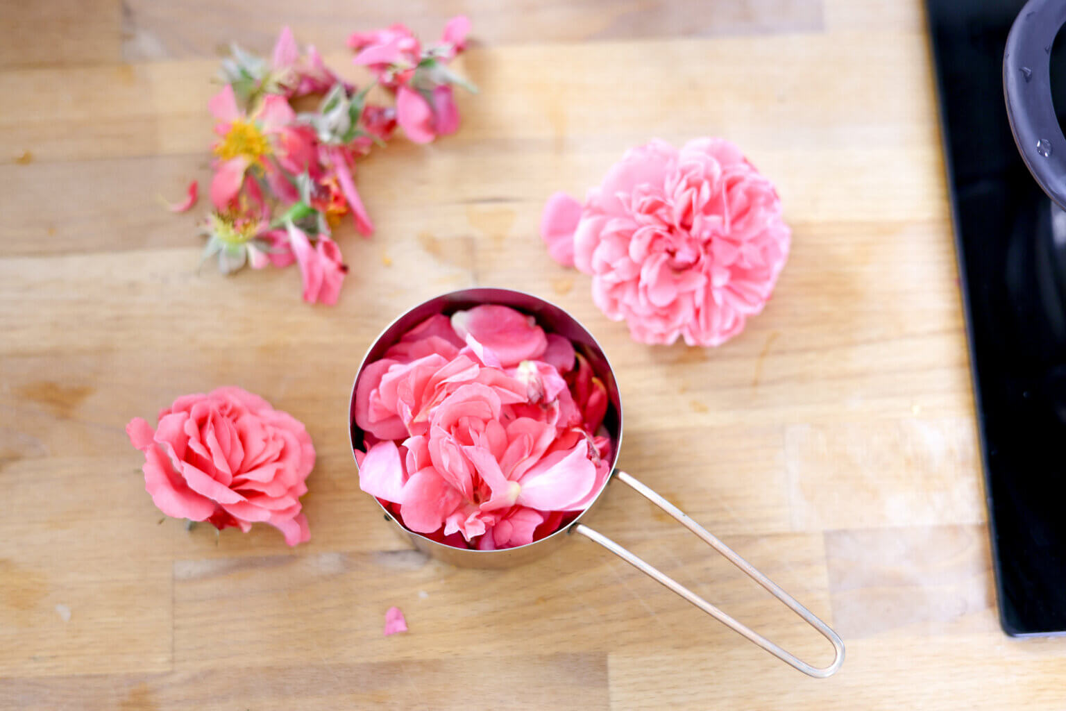 How to Make Homemade Simple Rose Syrup Recipe - Free to Flower