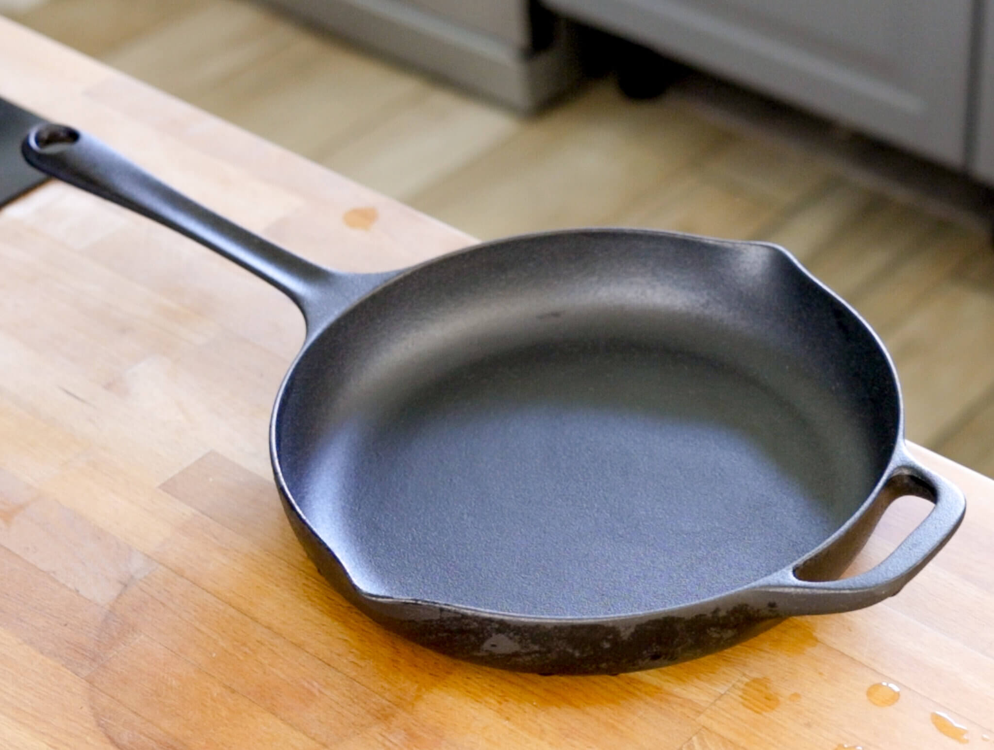 Health Benefits & Reasons to Use Cast Iron Cookware - Free to Flower
